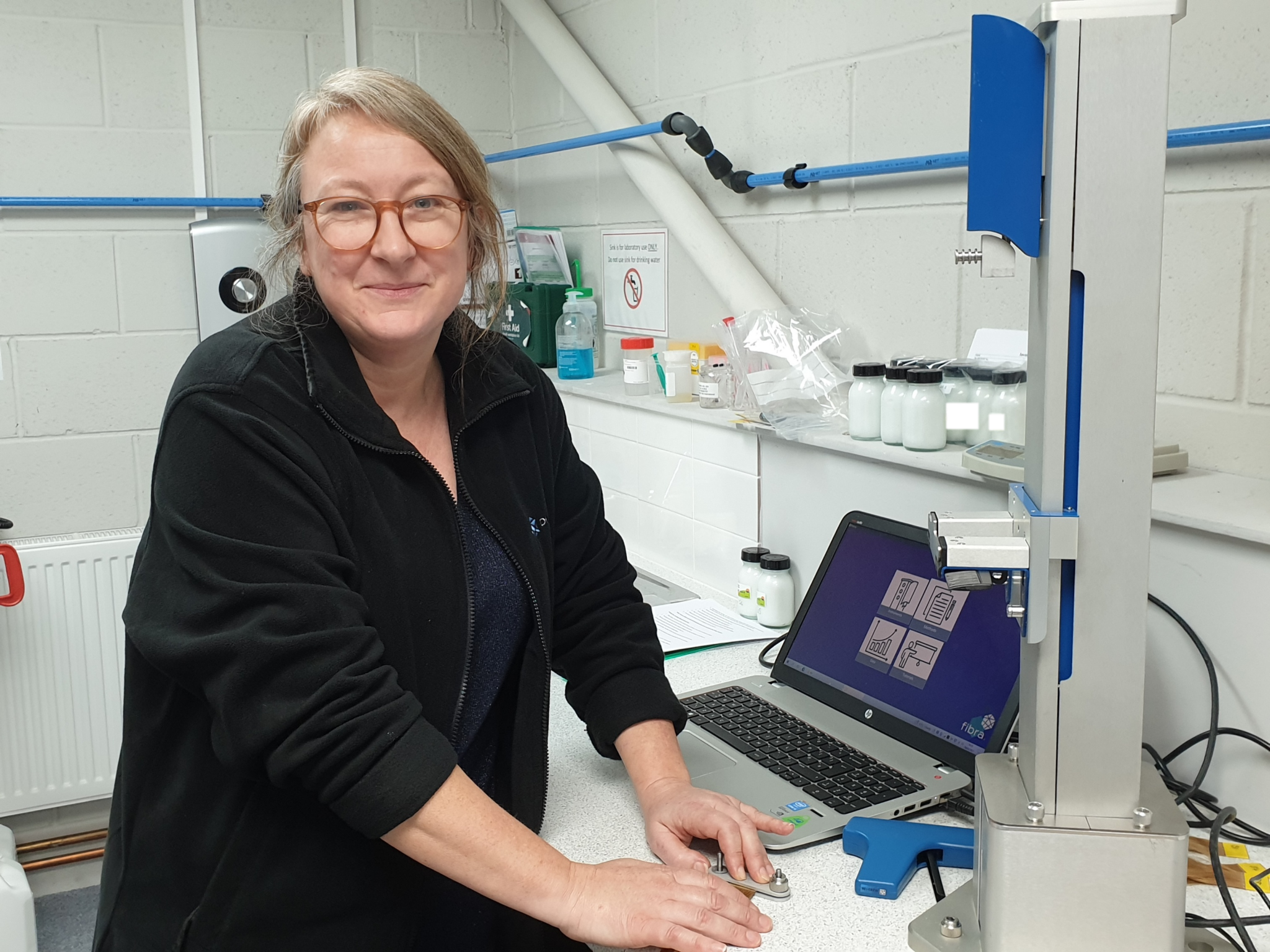 Welcome Wendy to the Applications team! | Dia-Stron